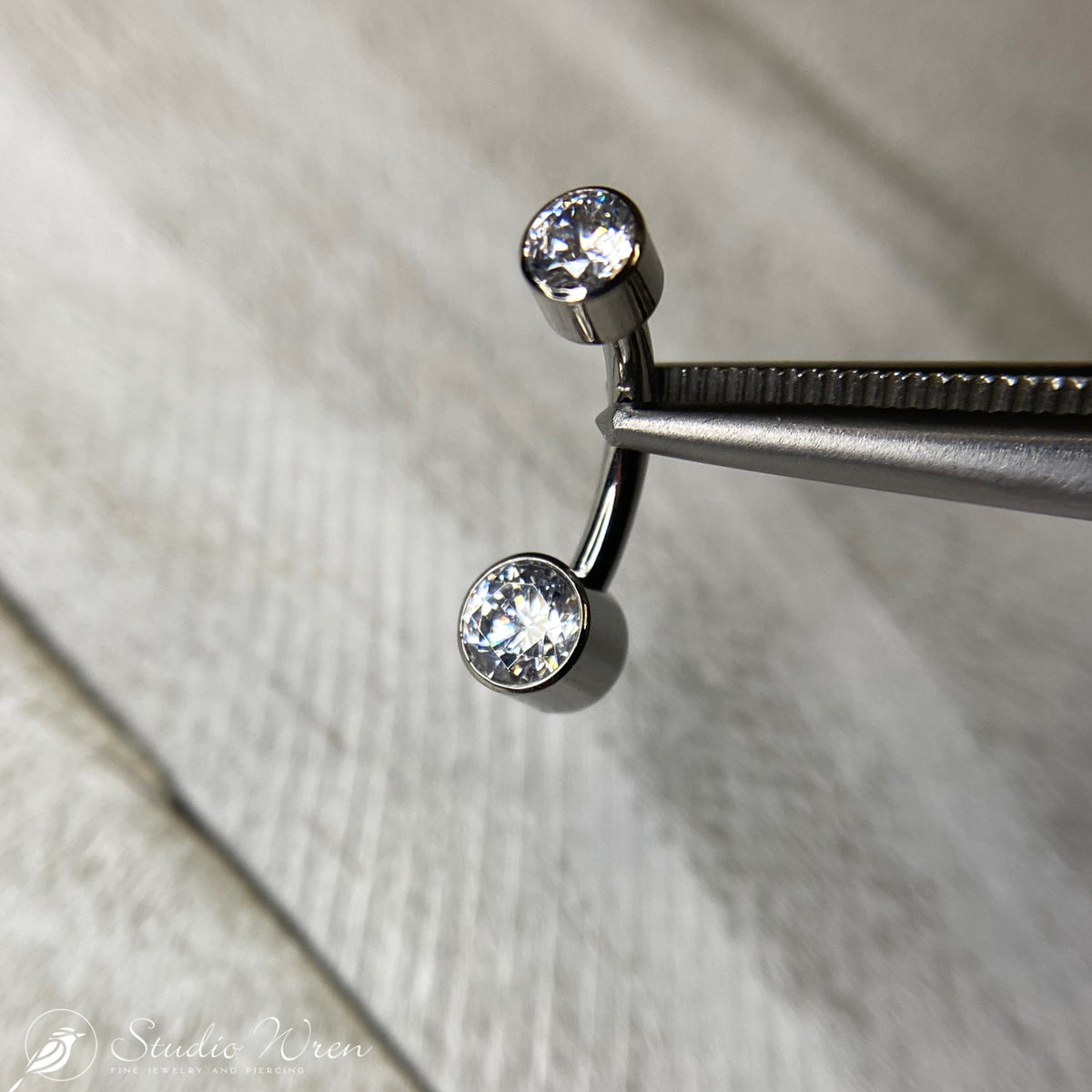 CZ Navel Curved Barbell – Studio Wren